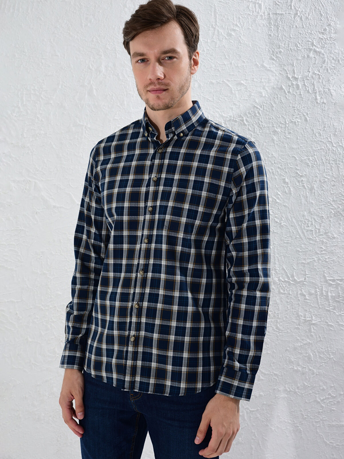 Regular Fit Ekose Uzun Kollu Poplin Gömlek