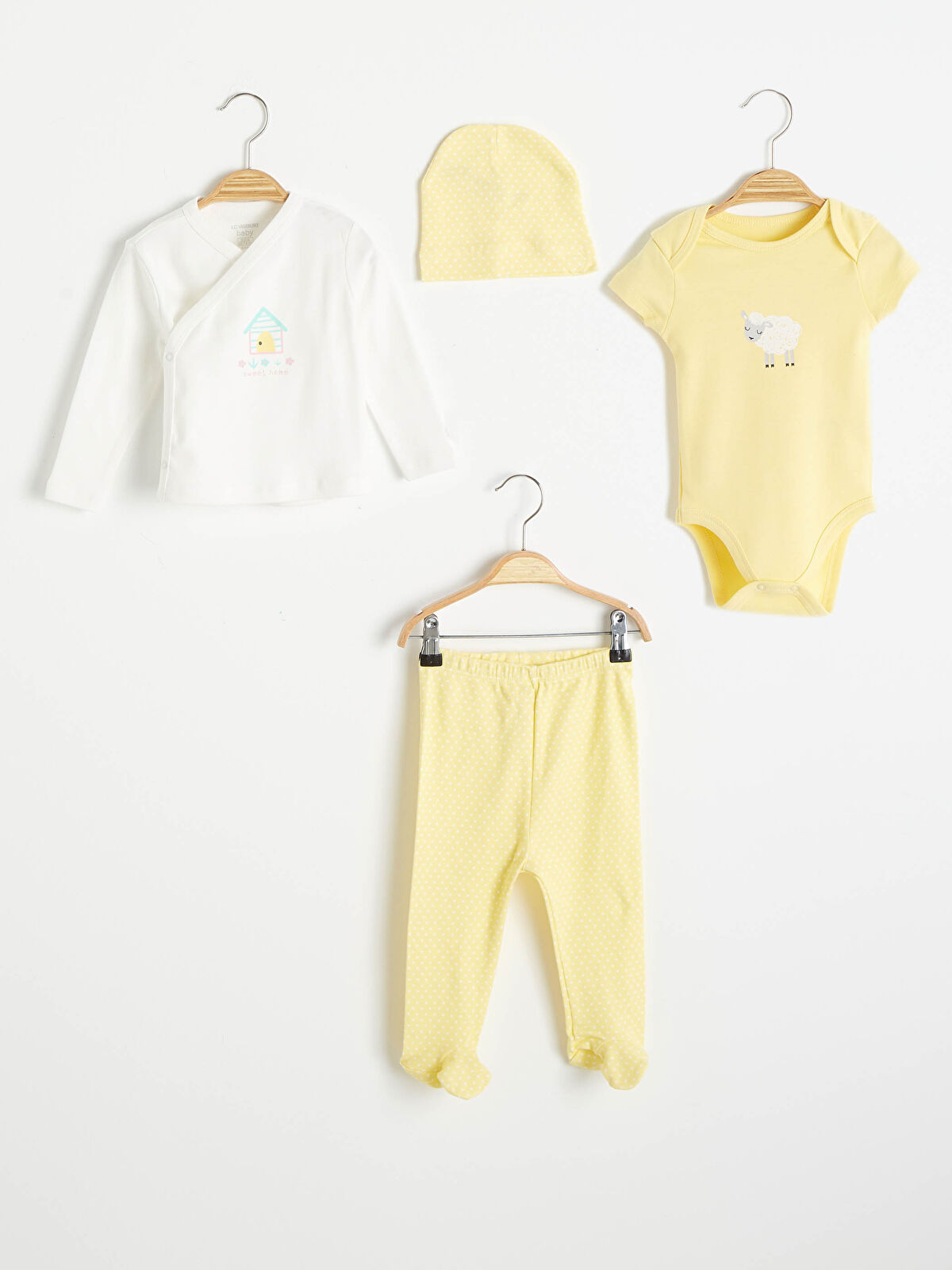 Kız Bebek Hastane Çıkış Seti