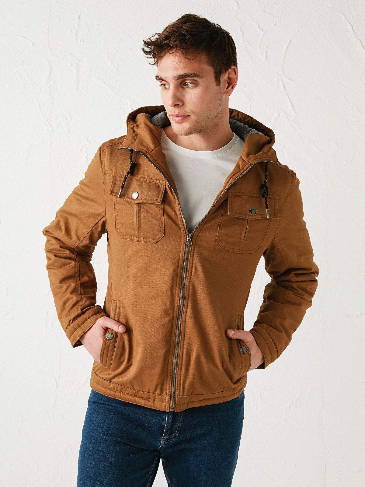 LCW CASUAL Kapüşonlu Kalın Şişme Mont