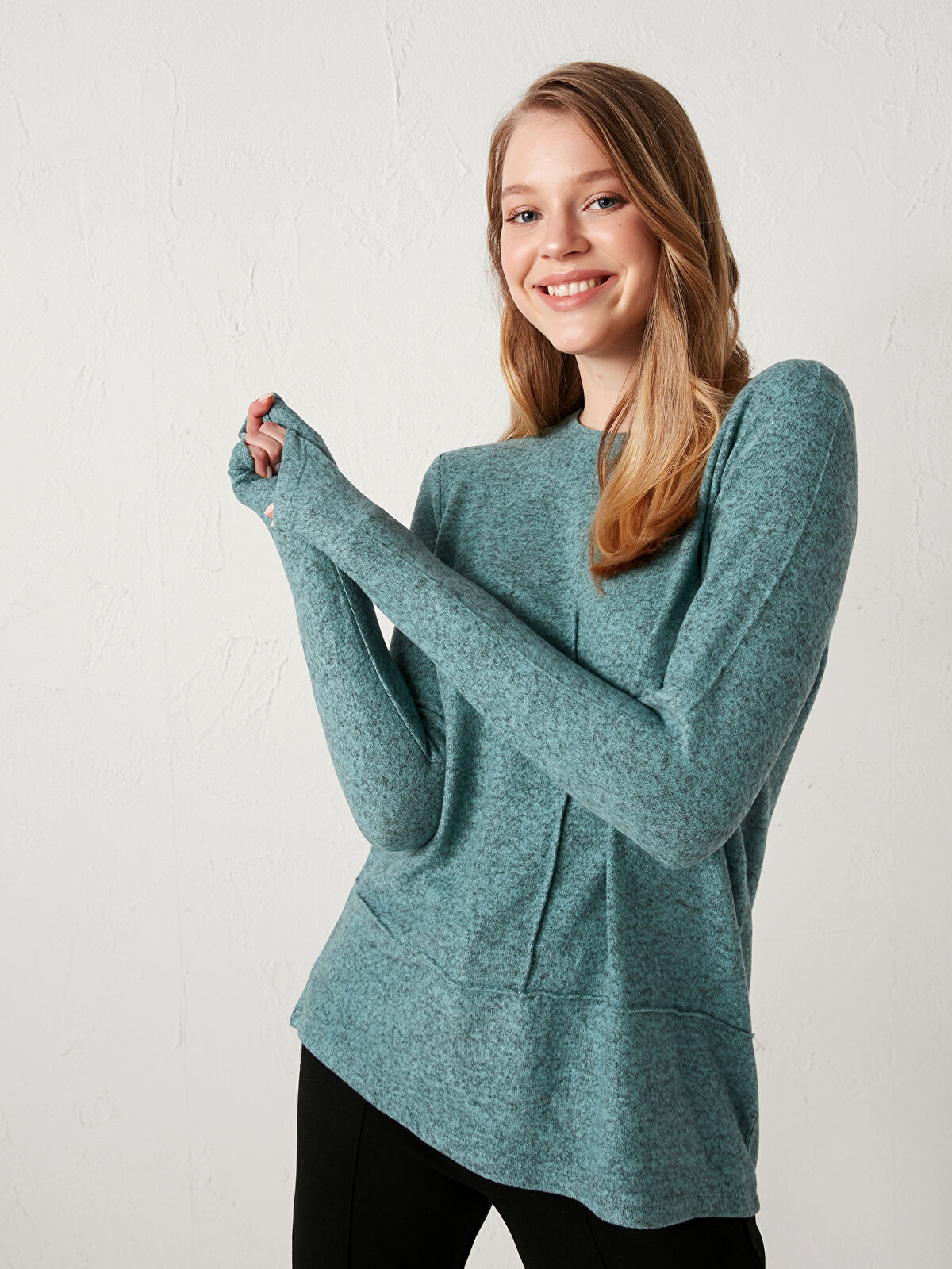 LCW BASIC Uzun Kollu Kadın Esnek Basic Tişört