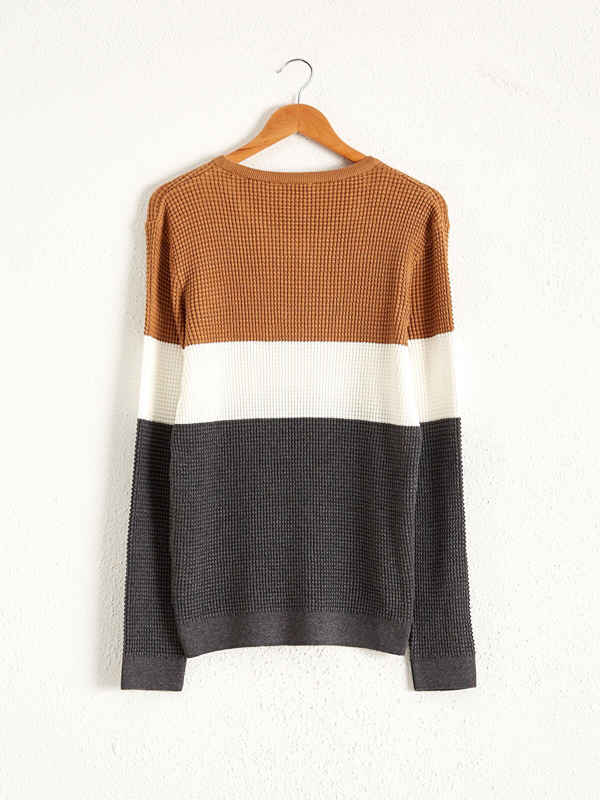 Renk Bloklu İnce Triko Kazak