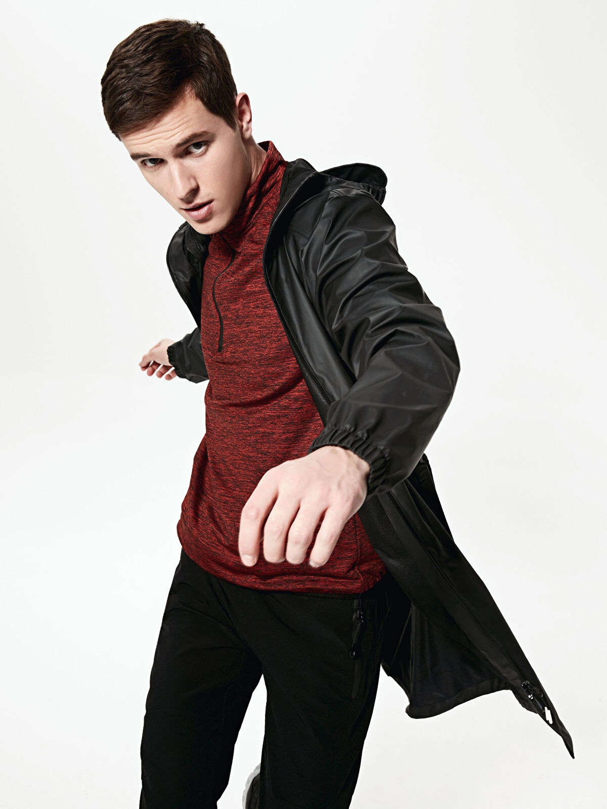 Outdoor Standart Kalıp Kapüşonlu Erkek Rüzgarlık