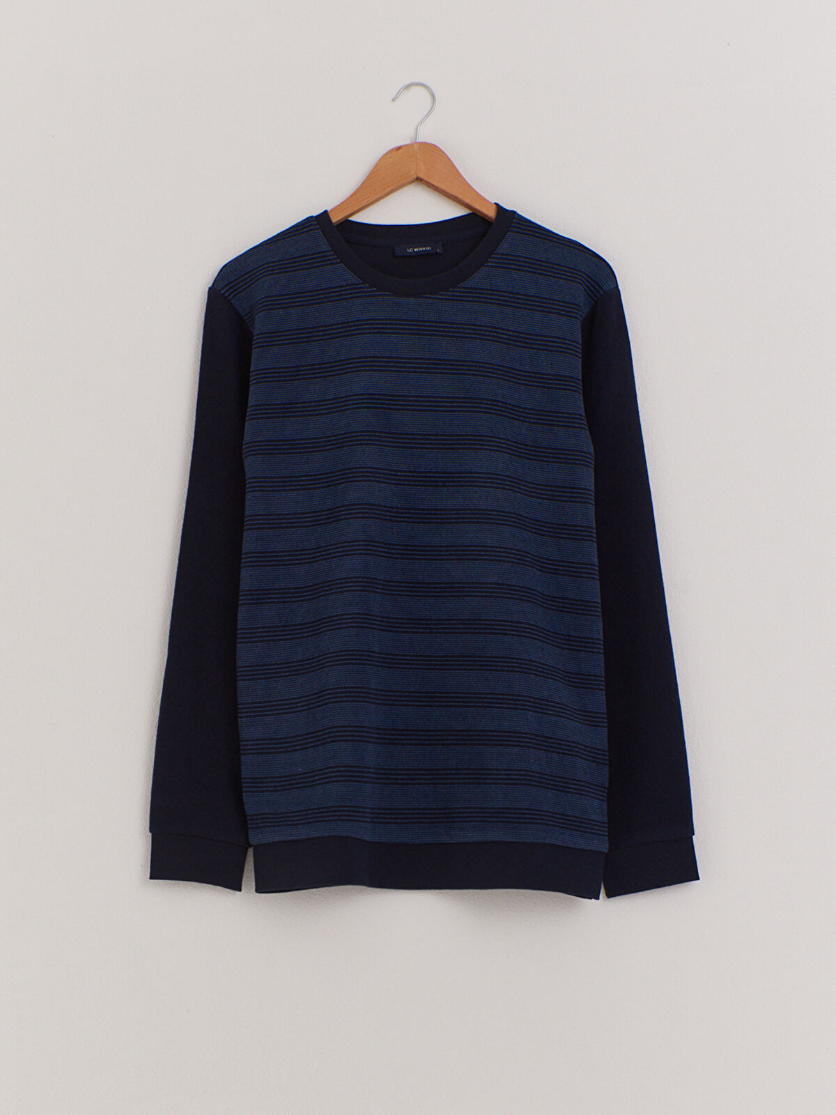 Bisiklet Yaka Çizgili İnce Sweatshirt