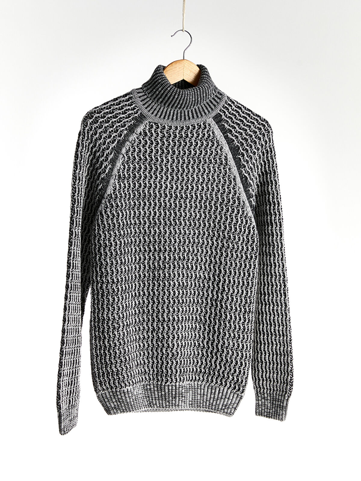 Standart Kalıp Balıkçı Yaka Kalın Triko Kazak