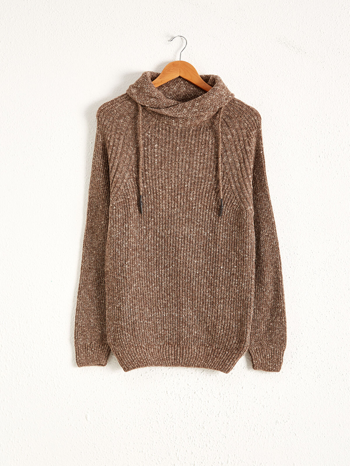 Kesiş Yaka Kalın Triko Kazak