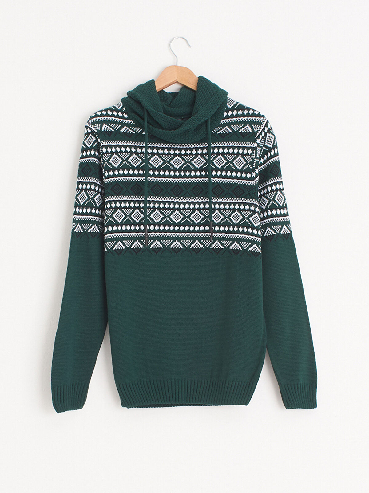 Keşiş Yaka Kalın Triko Kazak