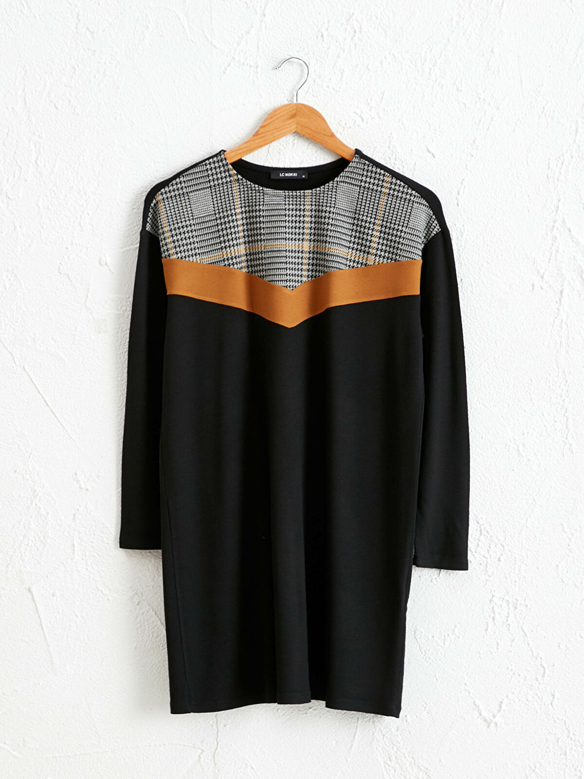 Kaz Ayağı Detaylı Tunik