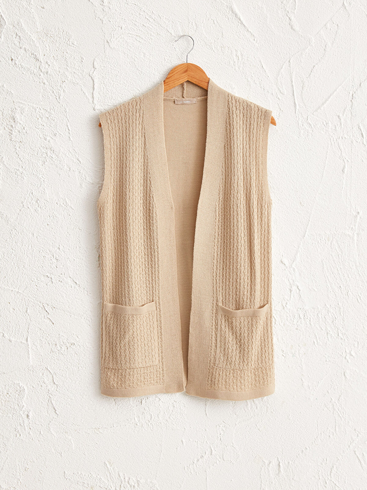 Kendinden Desenli Triko Yelek