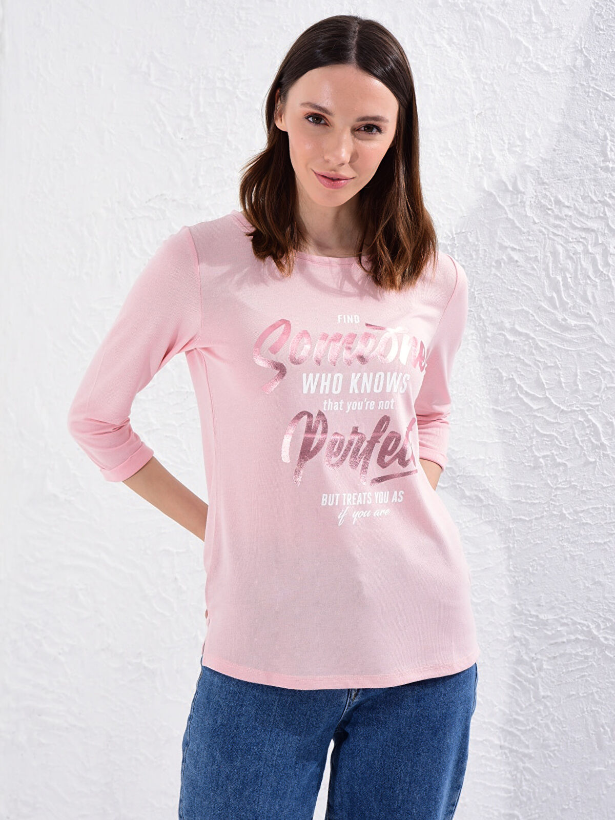 Işıltılı Yazı Baskılı Tişört