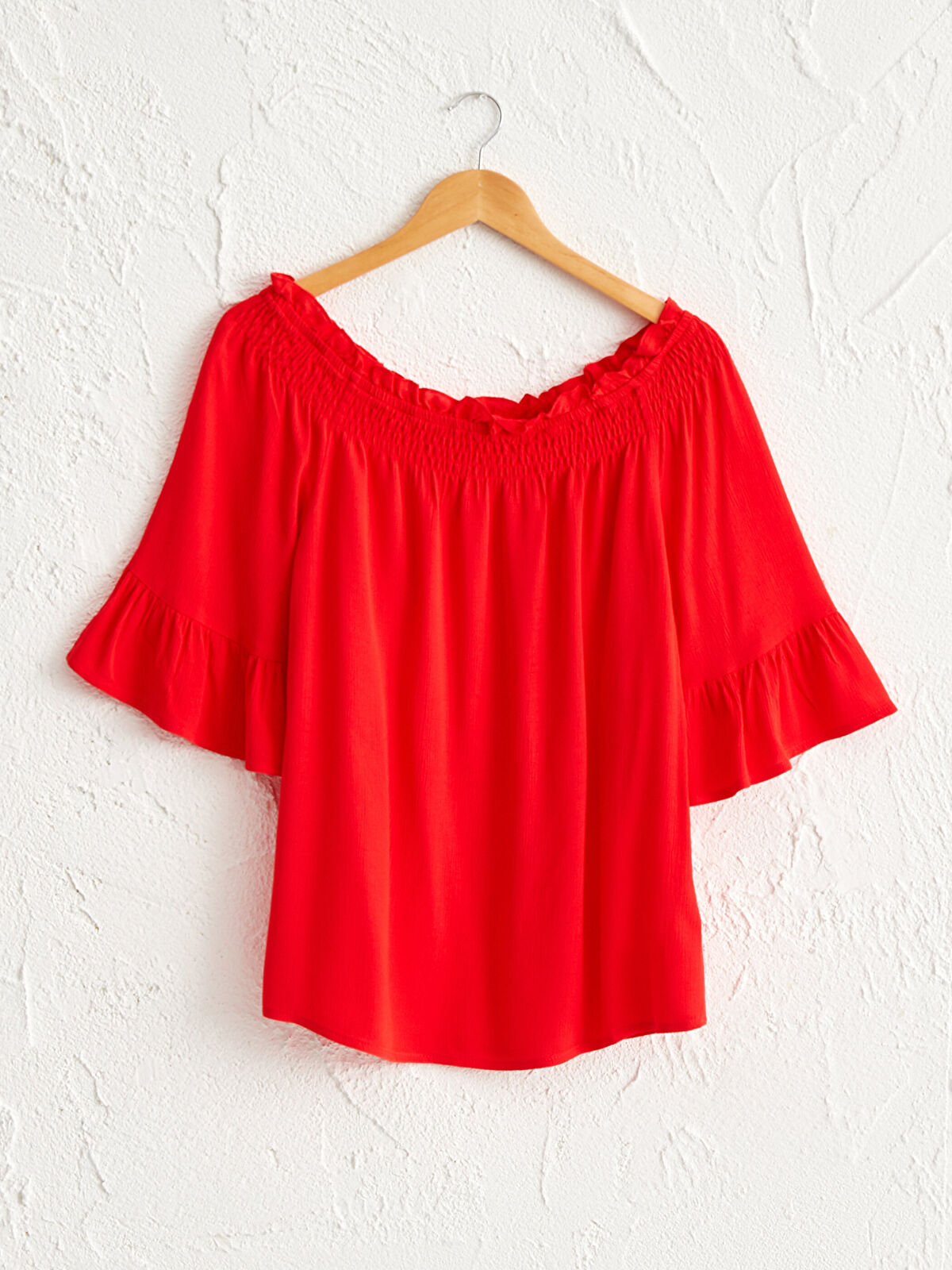 Düşük Omuzlu Viskon Bluz