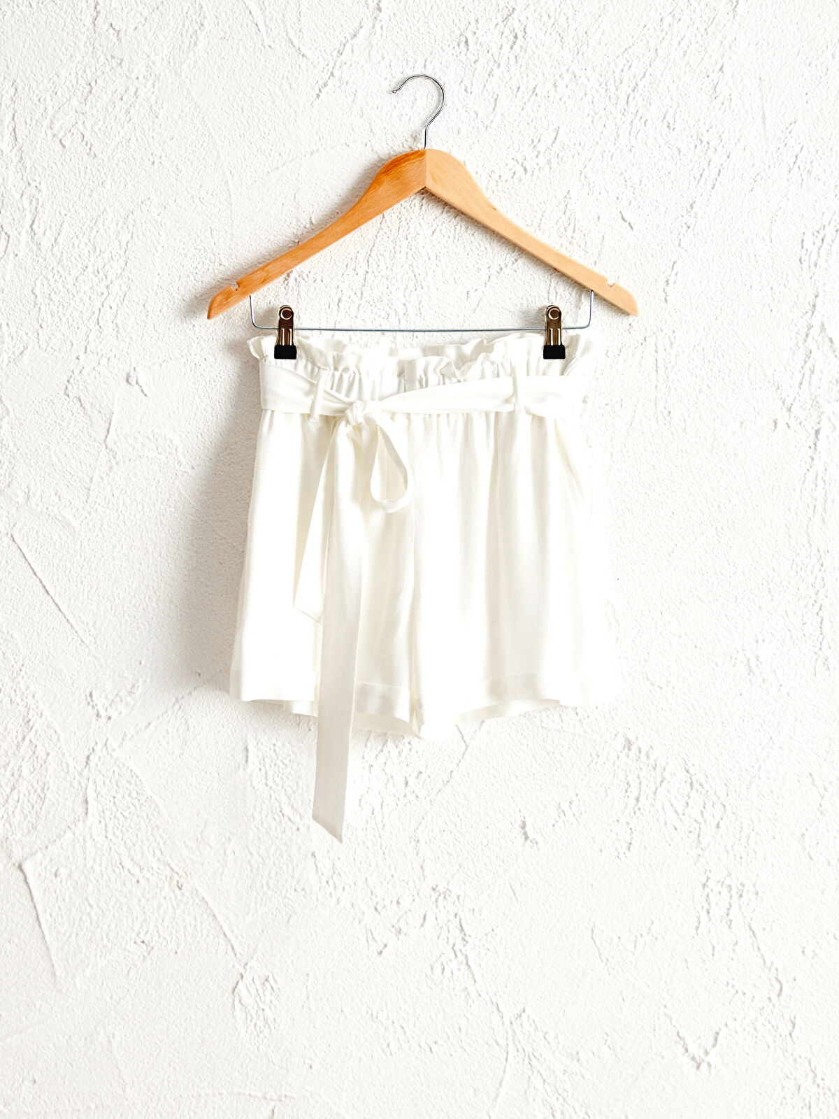 LCW GREEN Doğa Dostu Kuşaklı Viskon Şort