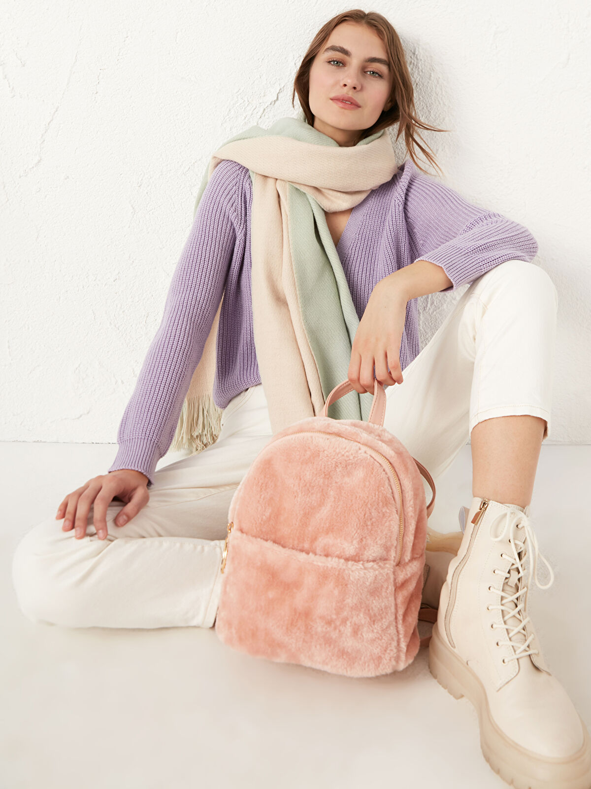 Pelüş Sırt Çantası