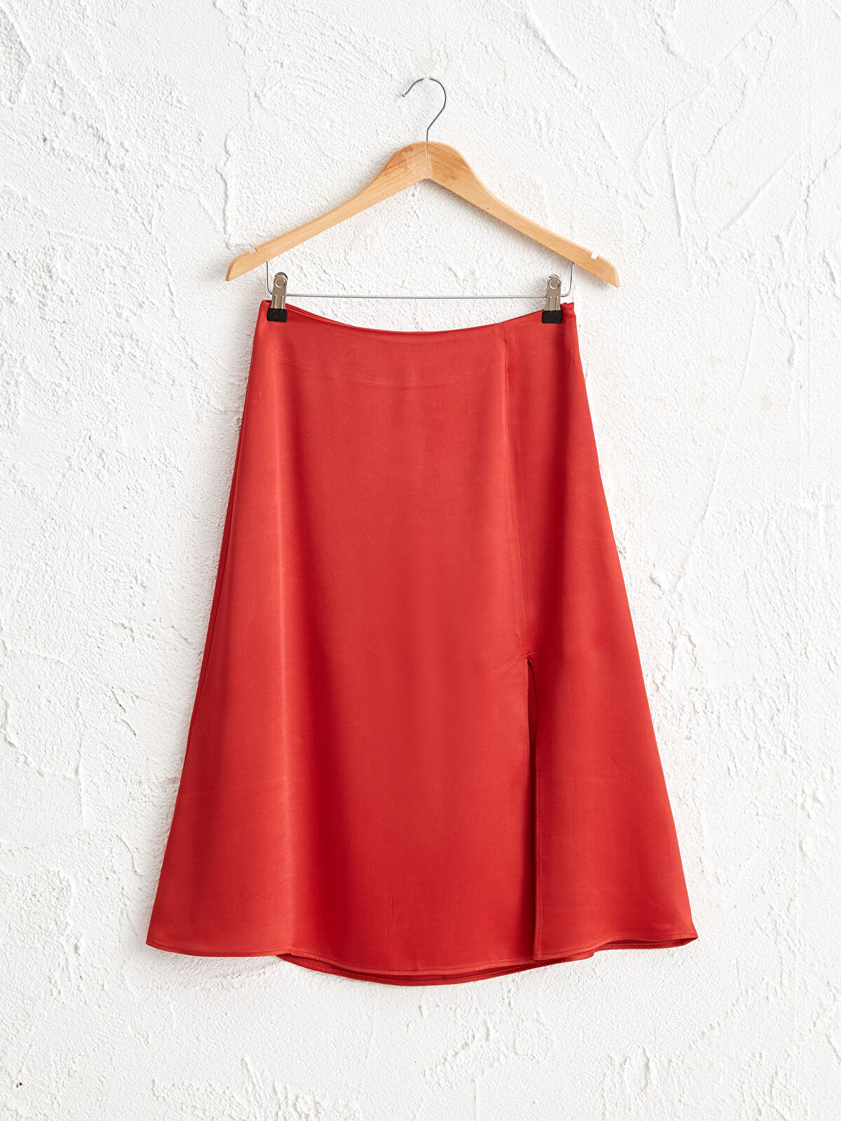 LCW CASUAL Standart Fit Saten Kadın A Kesim Saten Etek LCW CASUAL Standart Fit Saten Kadın A Kesim Saten Etek