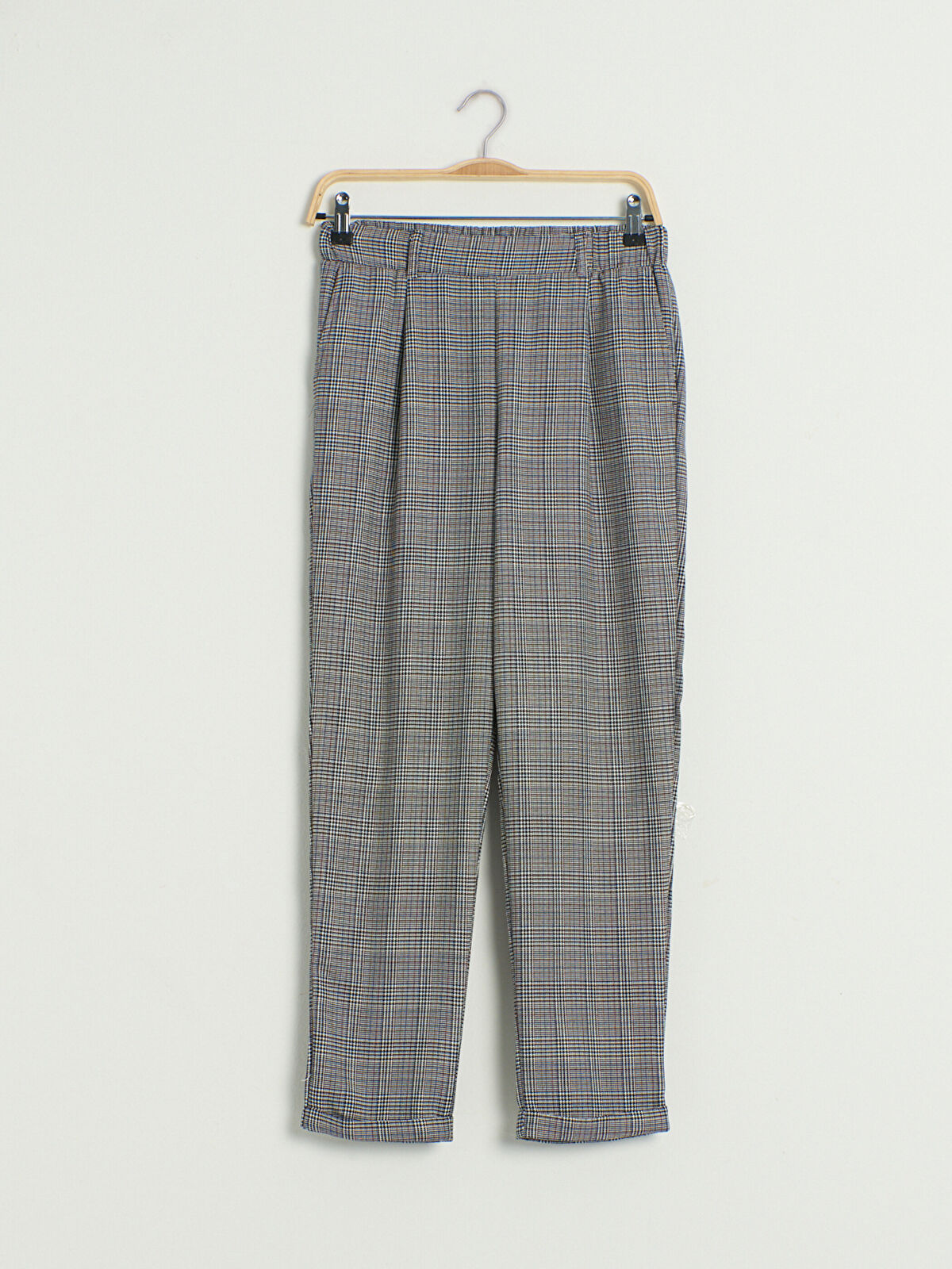 Bilek Boy Ekose Havuç Pantolon