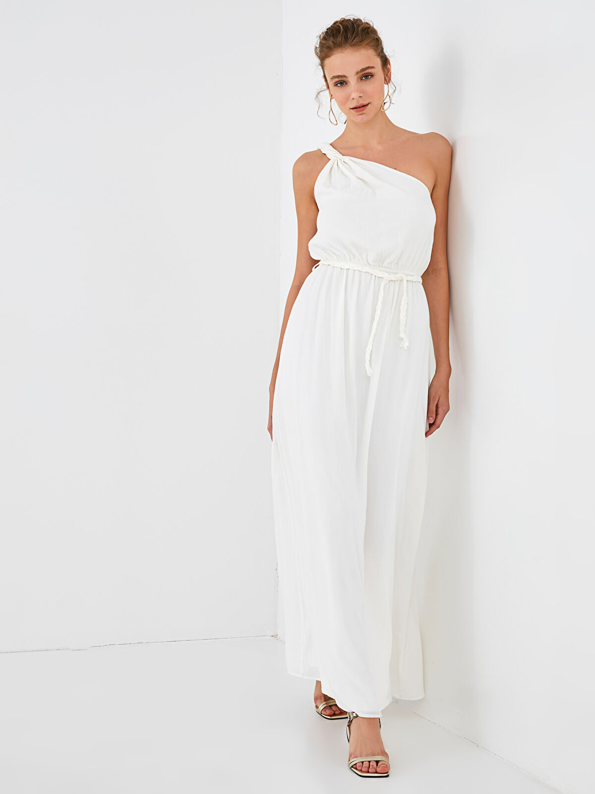 Appleline Save The Date Dokulu Kumaştan Kuşaklı Tek Omuz Elbise