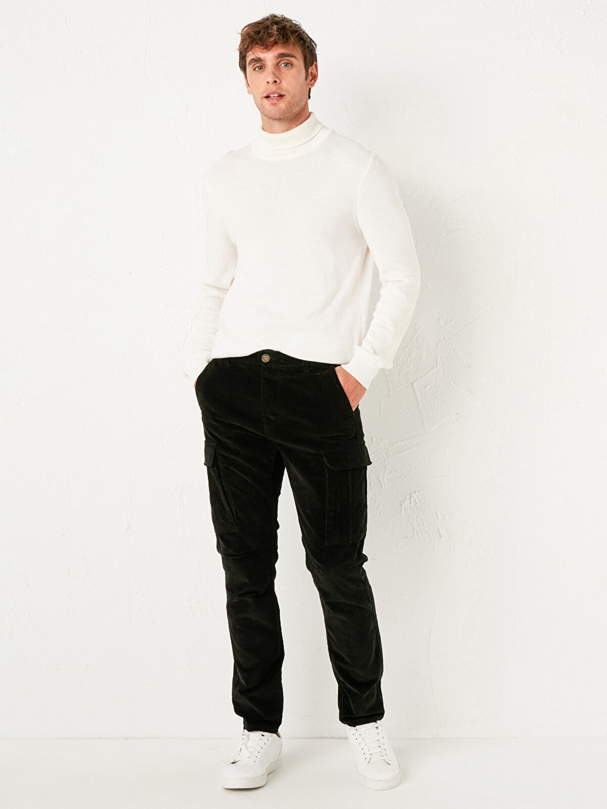 Slim Fit Kadife Pantolon