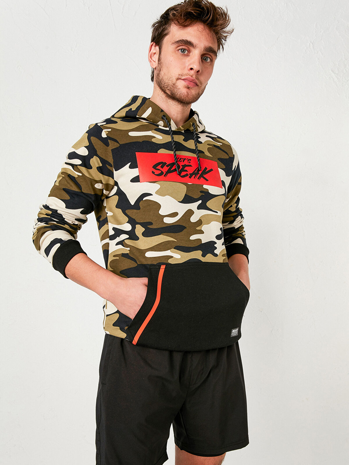 Standart Kalıp Kapüşonlu Aktif Spor Sweatshirt