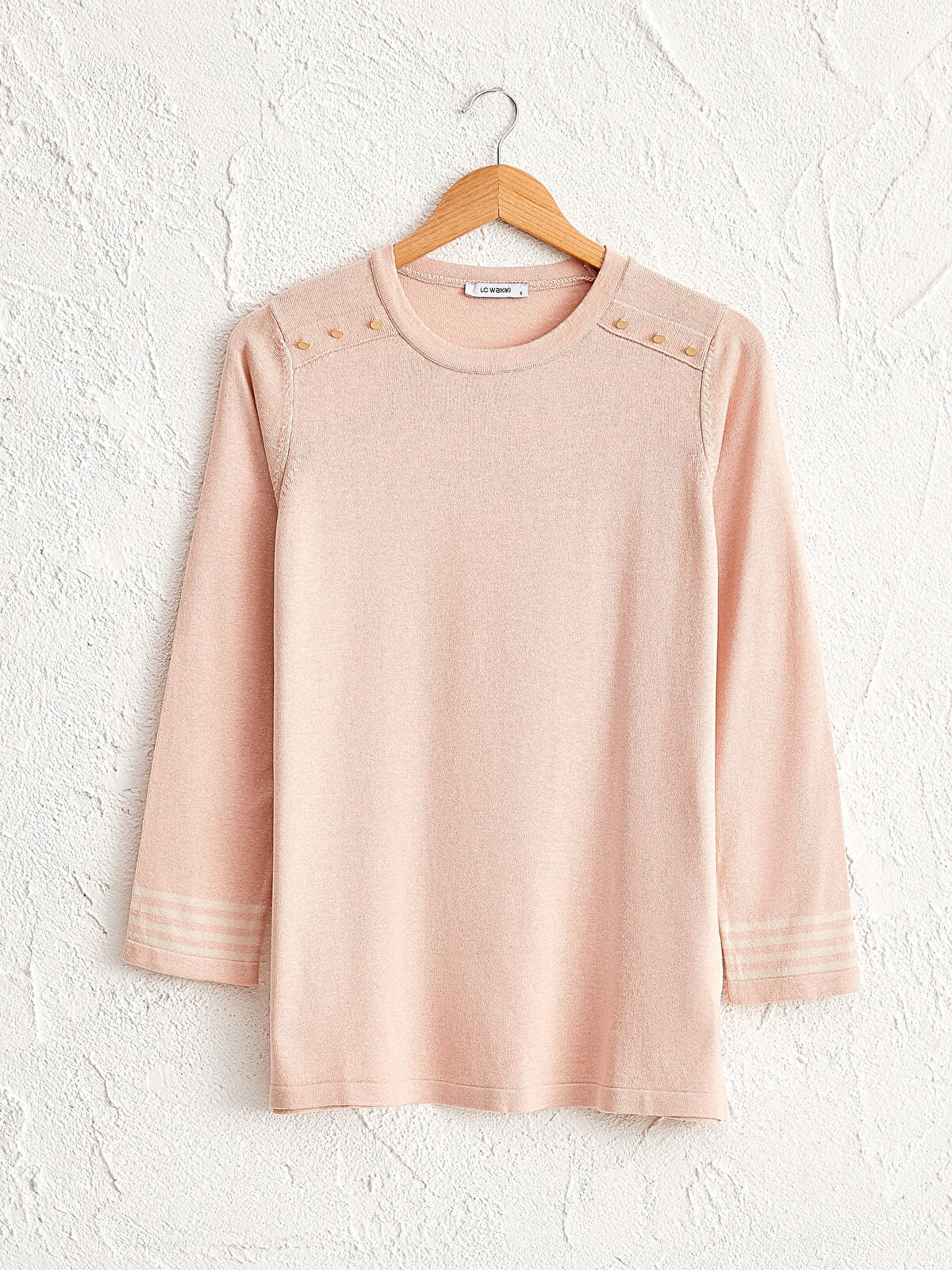 Omuzları Düğme Detaylı İnce Triko Kazak