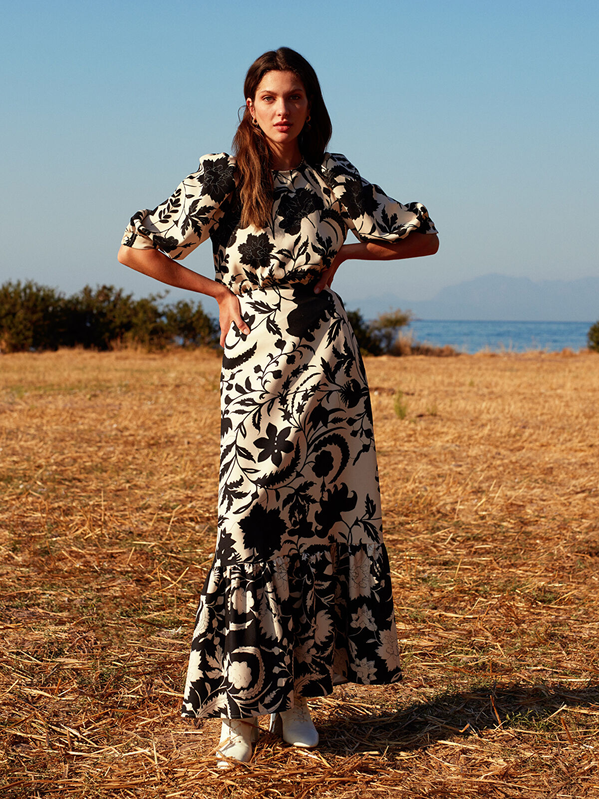 OOPSCOOL X LCWAIKIKI ÇİÇEK DESENLİ FIRFIRLI UZUN ETEK OOPSCOOL X LCWAIKIKI ÇİÇEK DESENLİ FIRFIRLI UZUN ETEK