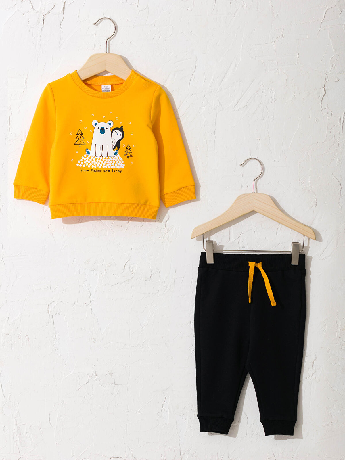 Erkek Bebek Desenli Sweatshirt ve Pantolon