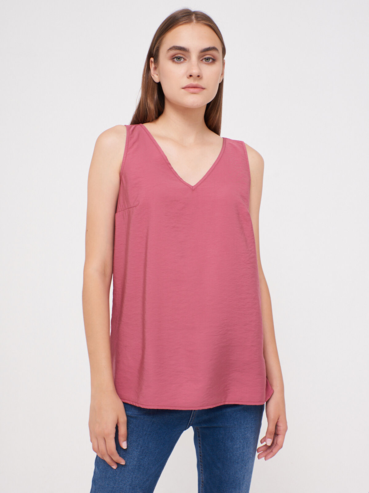 LCW CLASSIC Standart Fit Askılı Krep Kadın Düz Viskon Bluz