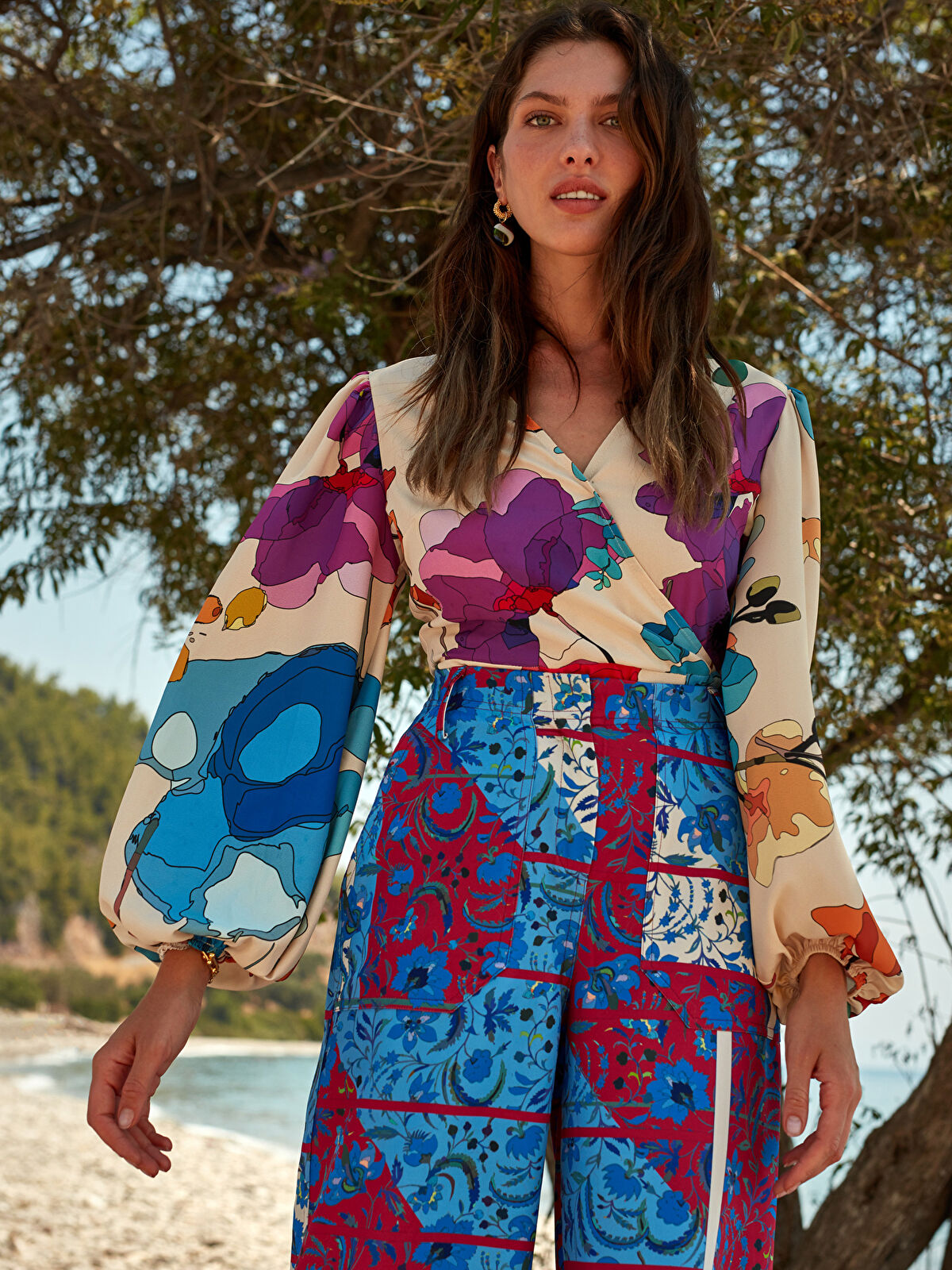 OOPSCOOL X LCWAIKIKI ÇİÇEK DESENLİ KRUVAZE PEPLUM BLUZ