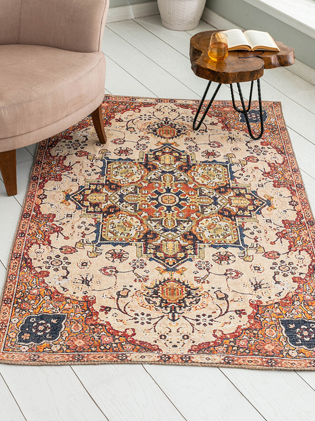 Desenli Çift Taraflı Halı 120x180 Cm Desenli Çift Taraflı Halı 120x180 Cm