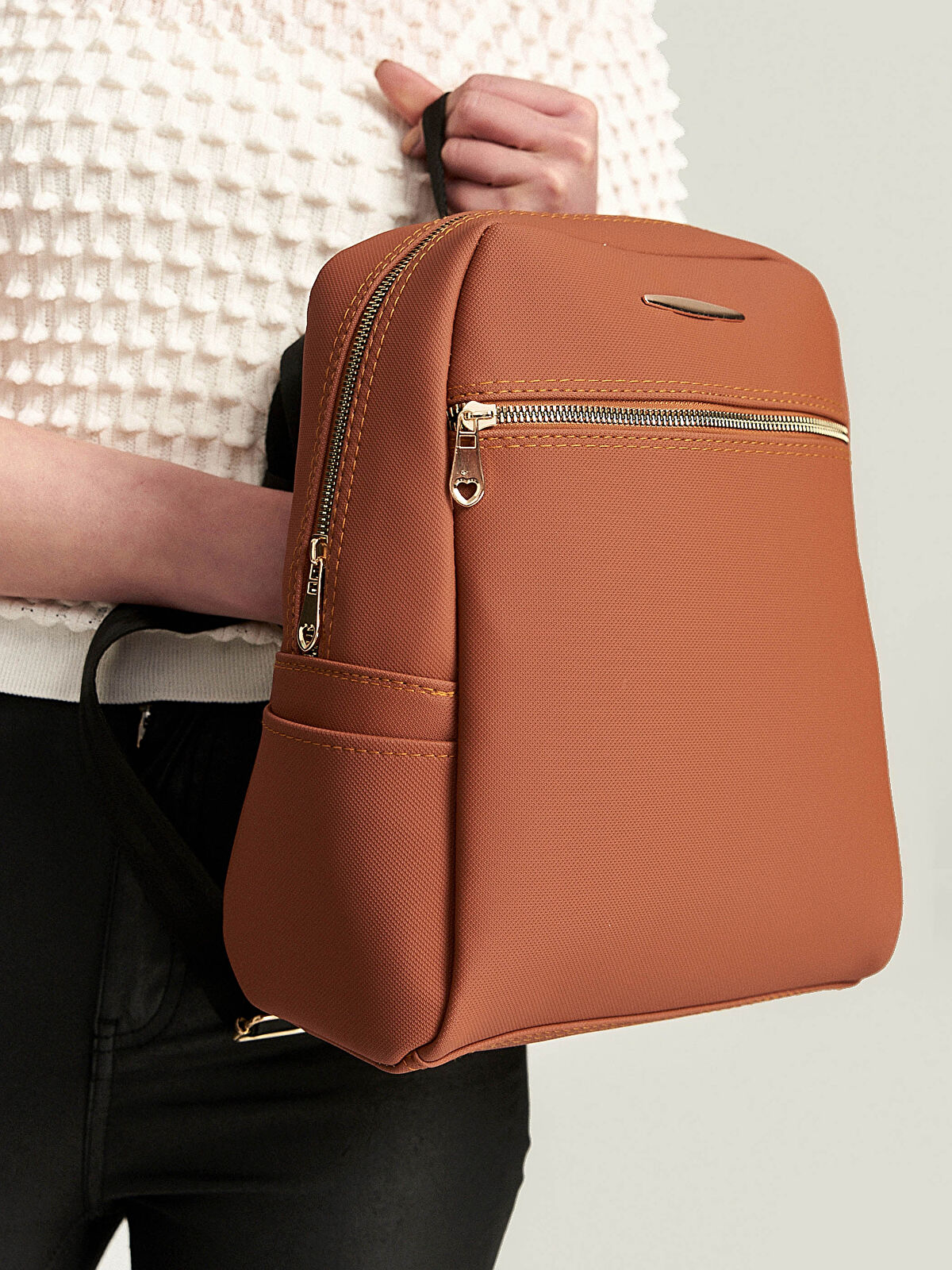 MOON ÇANTA Önden Fermuarlı Deri Sırt Çantası