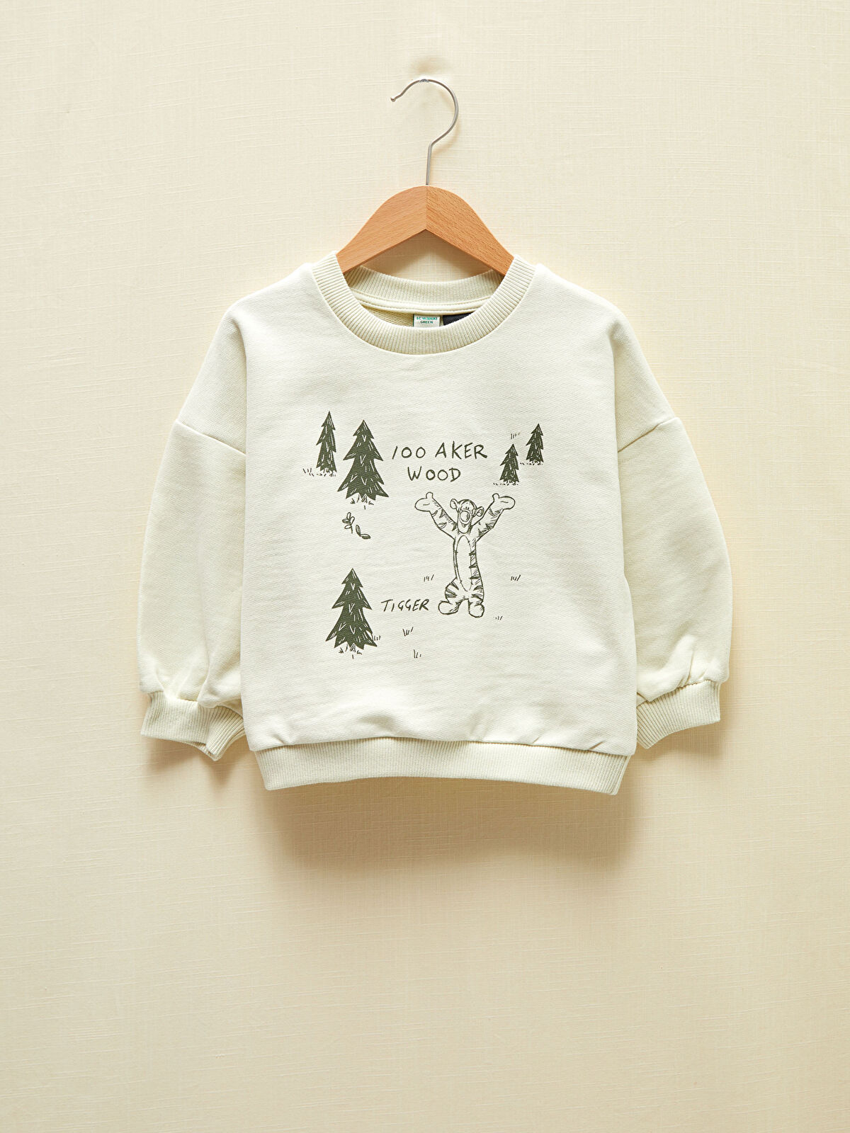 LCW GREEN Erkek Bebek Winnie The Pooh Baskılı Organik Pamuklu Sweatshirt