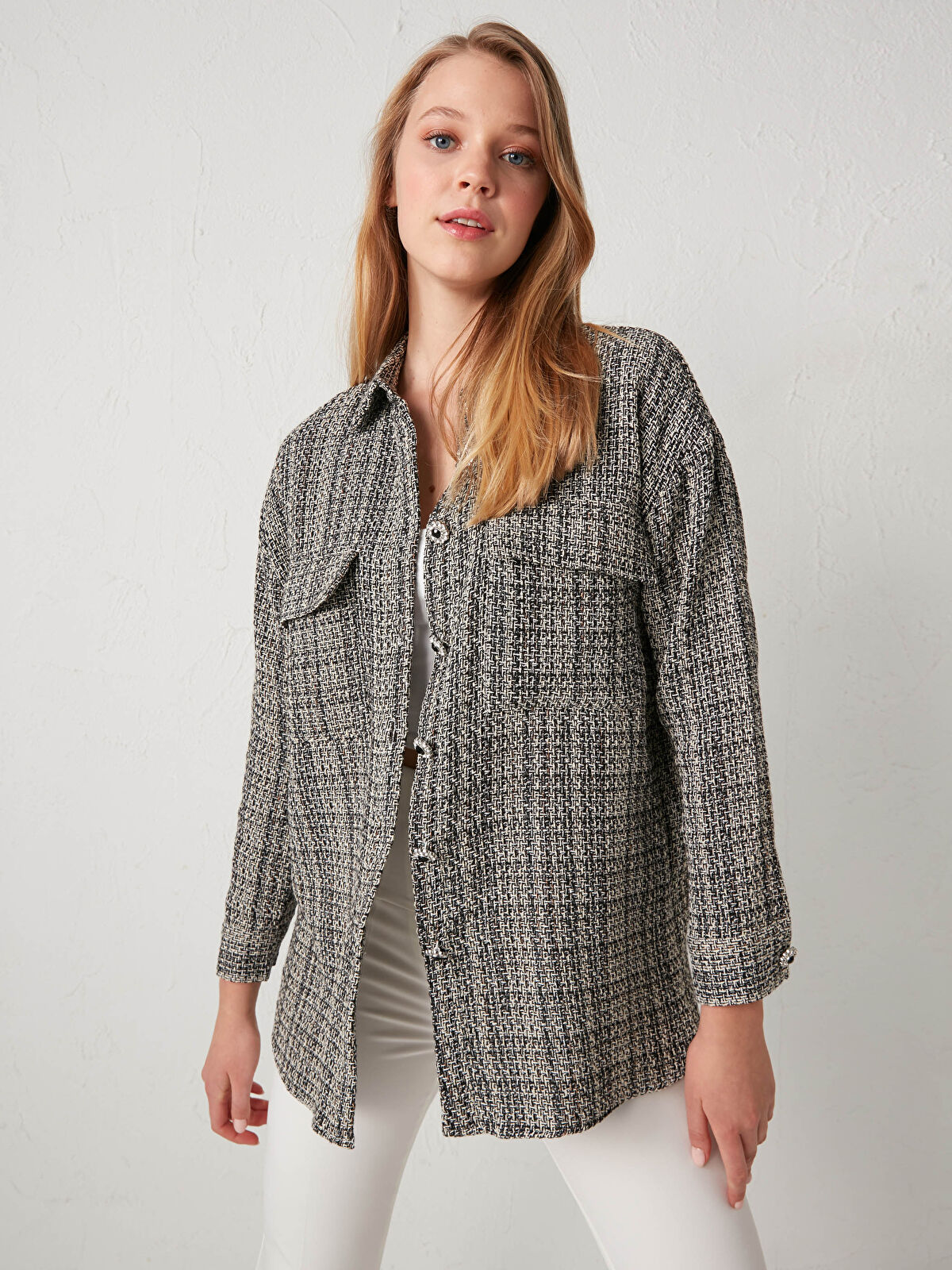 Standart Kalıp Uzun Kollu Pamuklu Gömlek