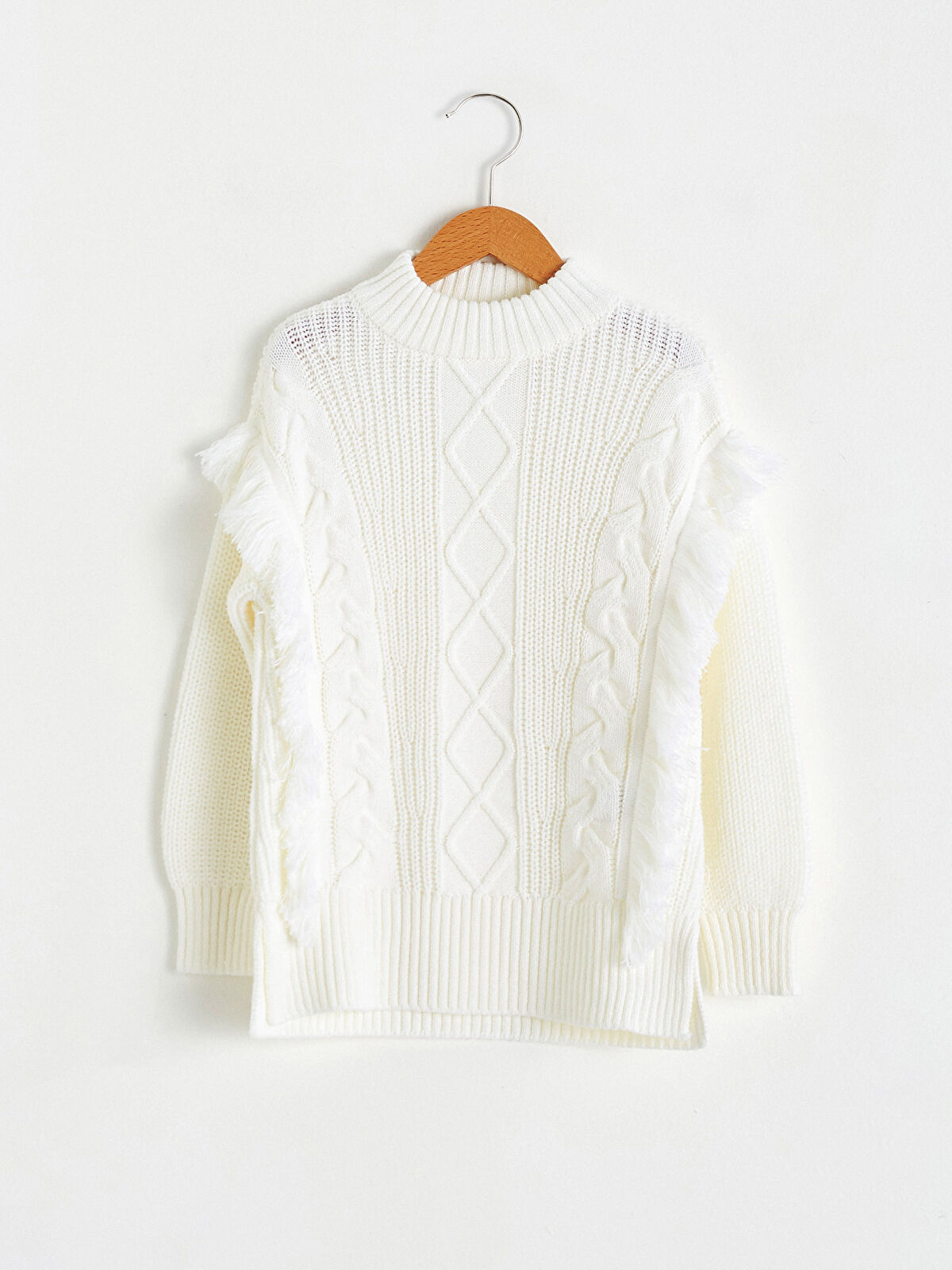 Kız Çocuk Püskül Detaylı Kalın Triko Kazak