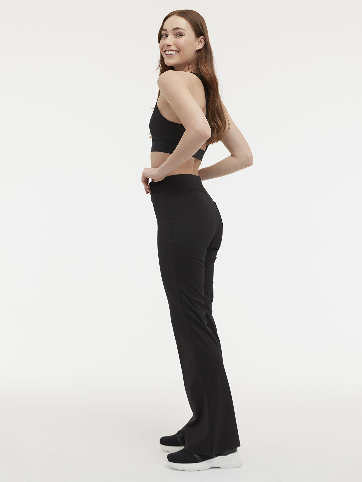 Aktif Spor Esnek Eşofman Altı Aktif Spor Esnek Eşofman Altı