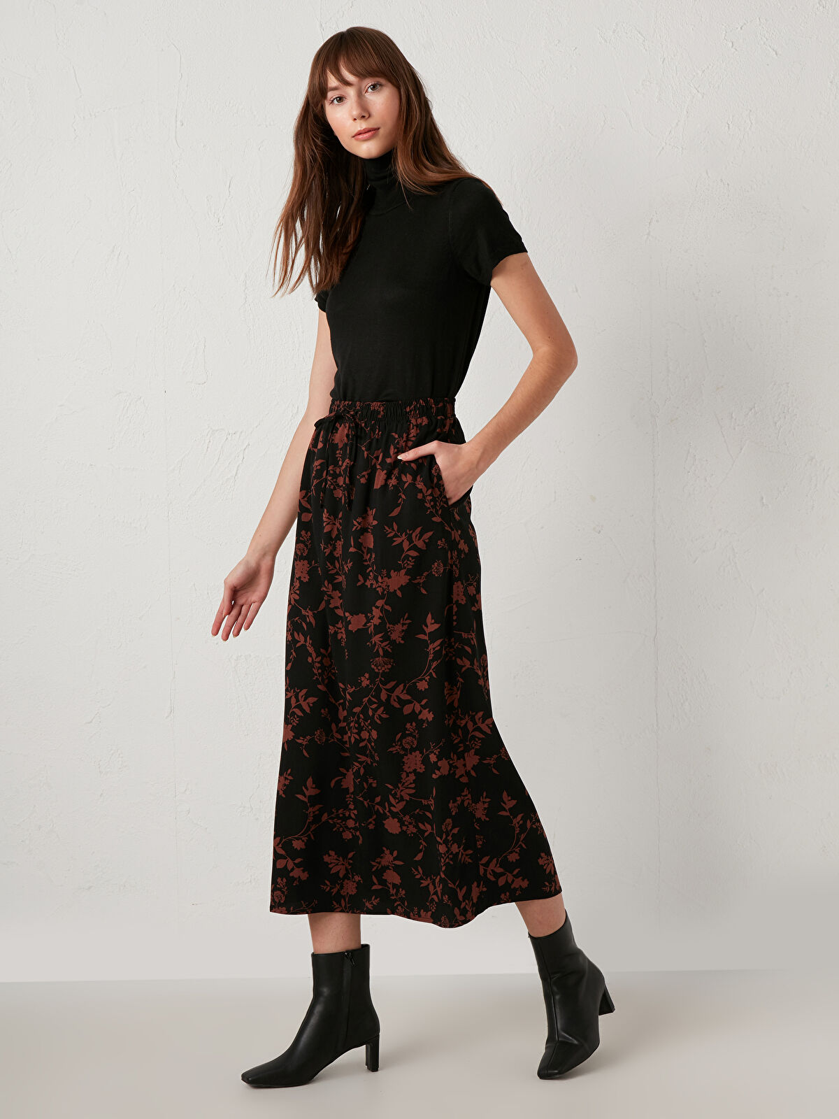 Çiçek Desenli Viskon Uzun Etek