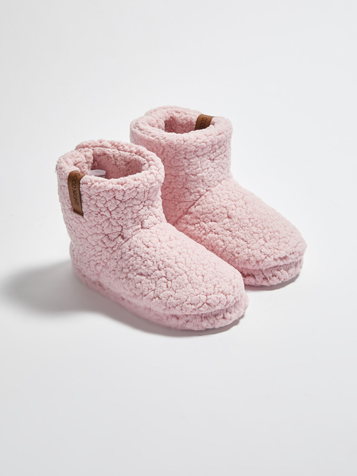 Kadın Pelüş Ev Botu