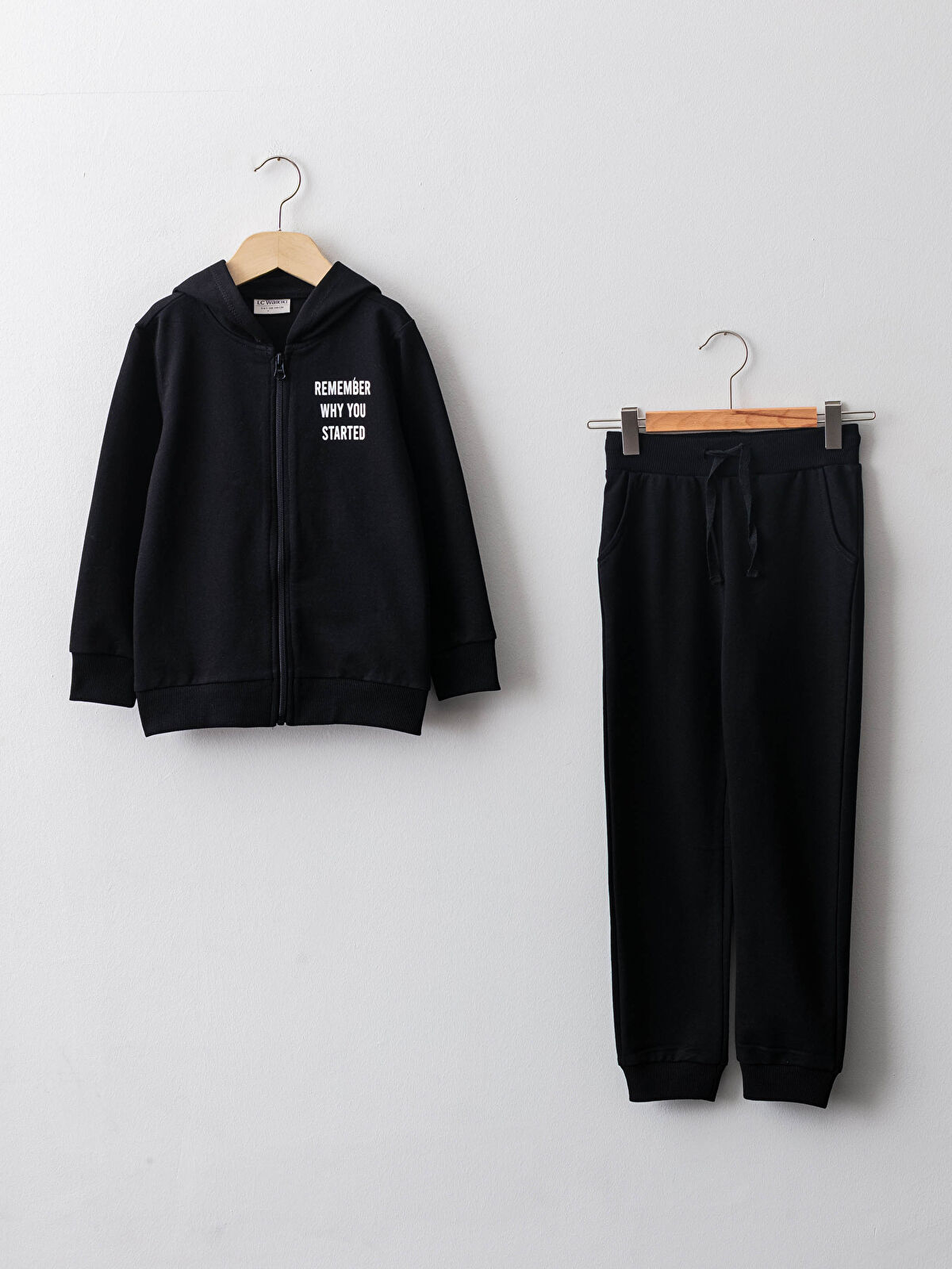 Kapüşonlu Baskılı Uzun Kollu Kız Çocuk Fermuarlı Sweatshirt ve Eşofman Altı