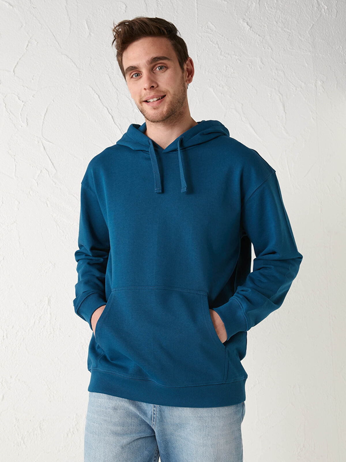 Kapüşonlu Uzun Kollu Basic Kalın Erkek Sweatshirt