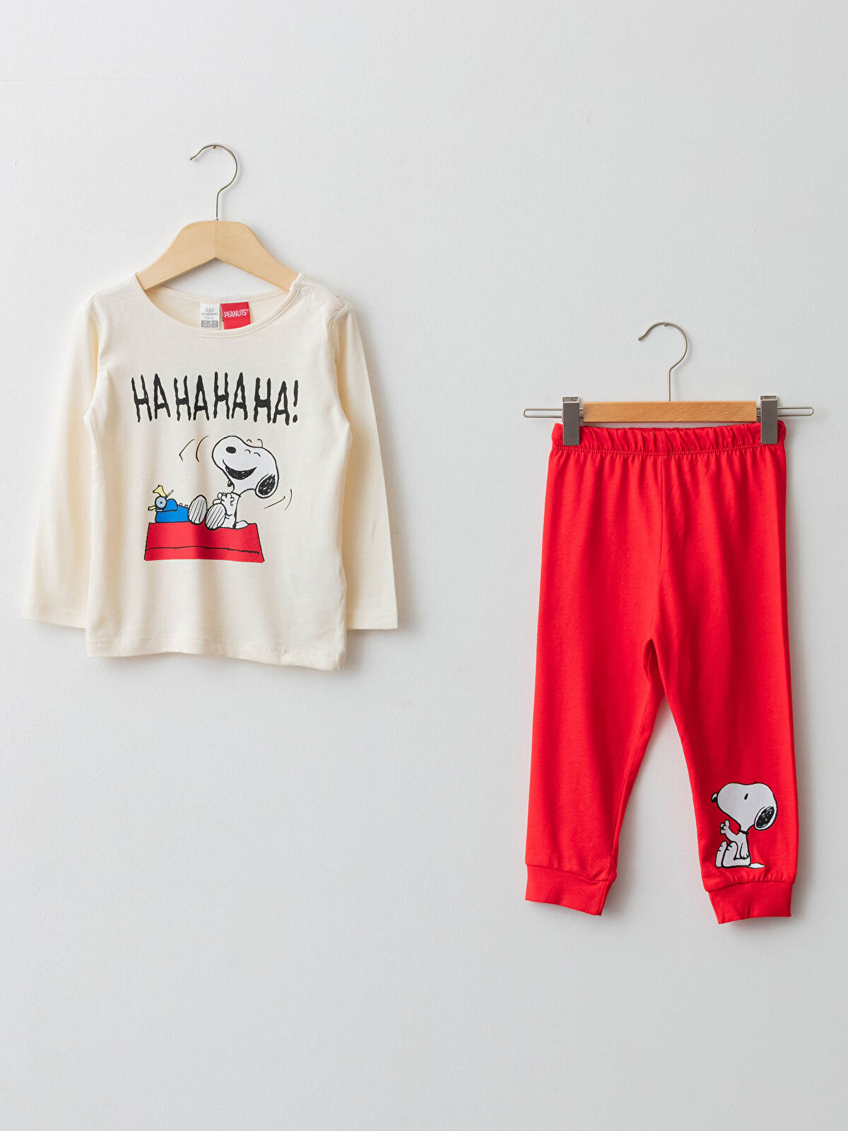 Bisiklet Yaka Uzun Kollu Snoopy Baskılı Erkek Bebek Pijama Takımı