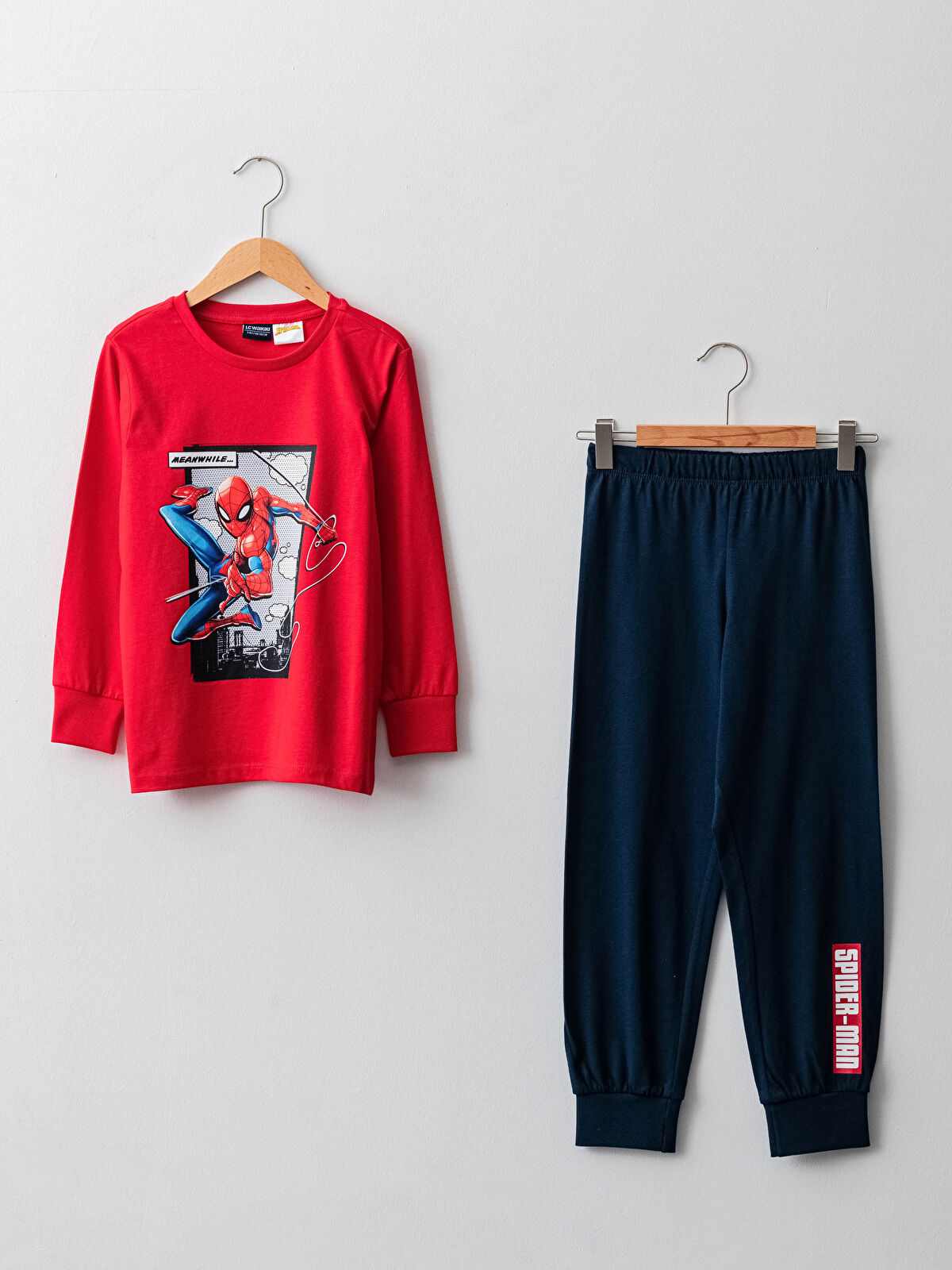 Bisiklet Yaka Spiderman Baskılı Uzun Kollu Erkek Çocuk Pijama Takımı