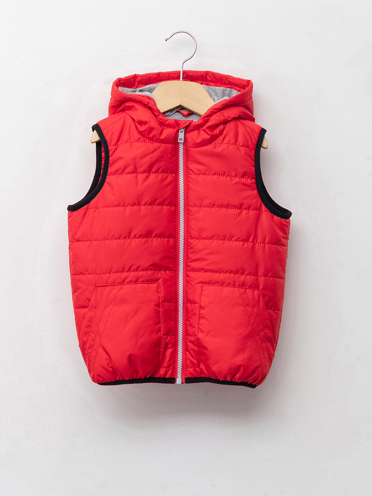 Kapüşonlu Basic Erkek Bebek Fermuarlı Şişme Yelek