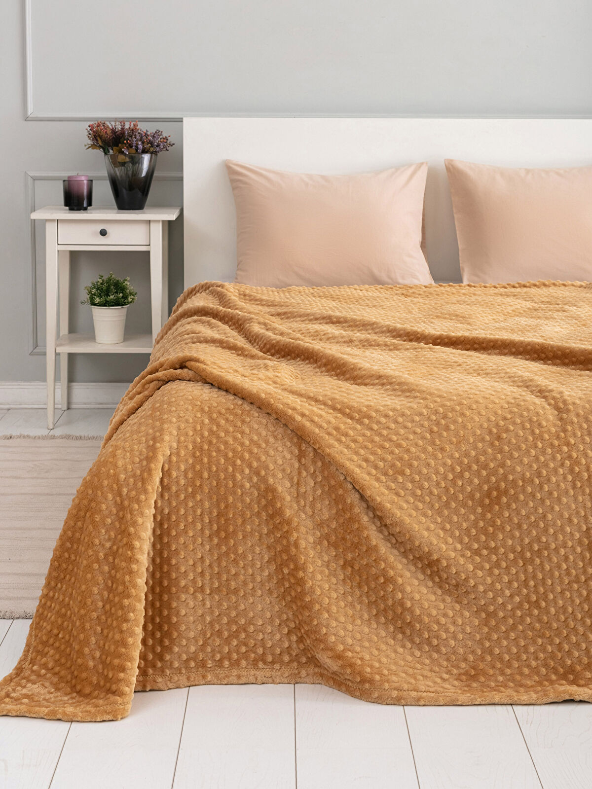 Çift Kişilik Tomurcuk Desenli Well Soft Battaniye 200x220 Cm