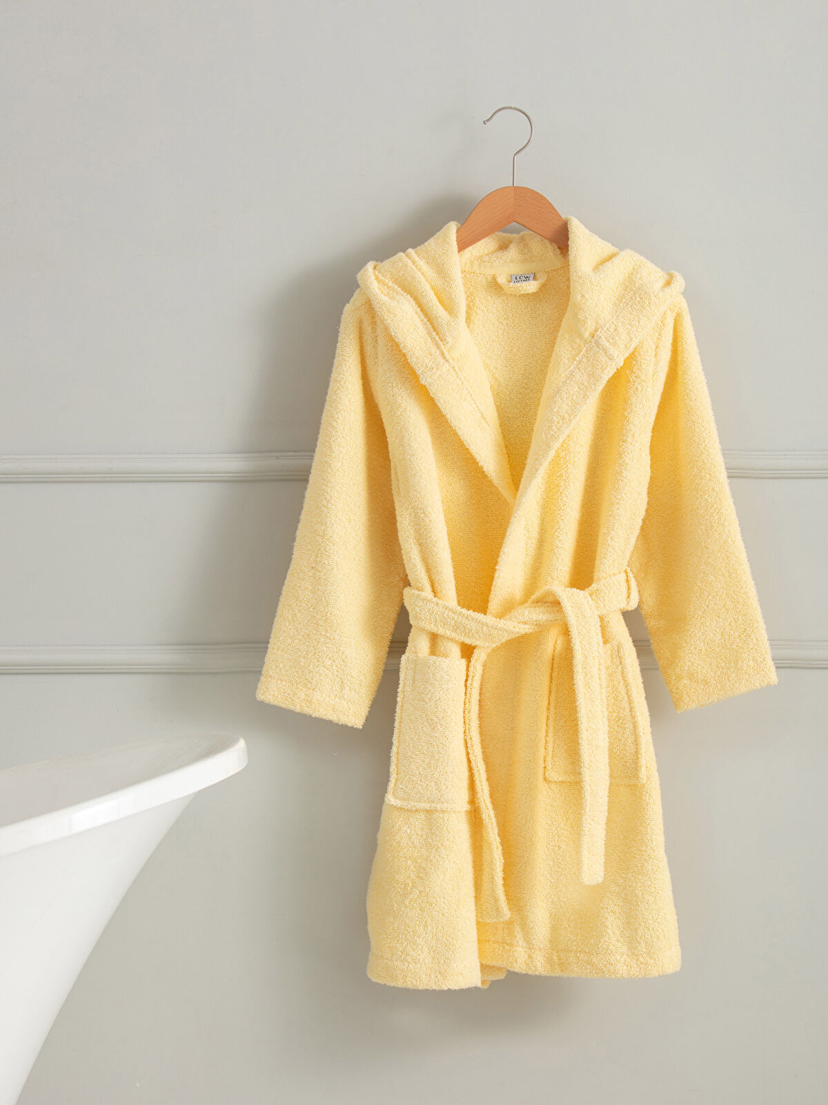 Kapüşon Yaka Kız Çocuk Bornoz