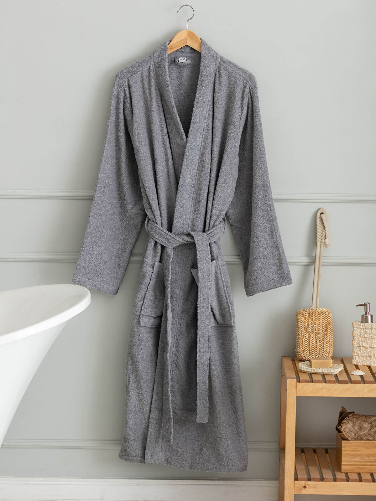 Düz Uzun Şal Yaka Erkek Bornoz