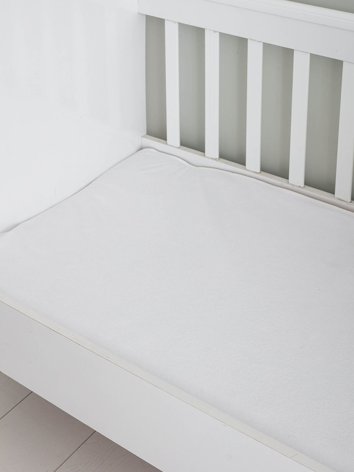 Su Geçirmez Bebek Alez Su Geçirmez Bebek Alez