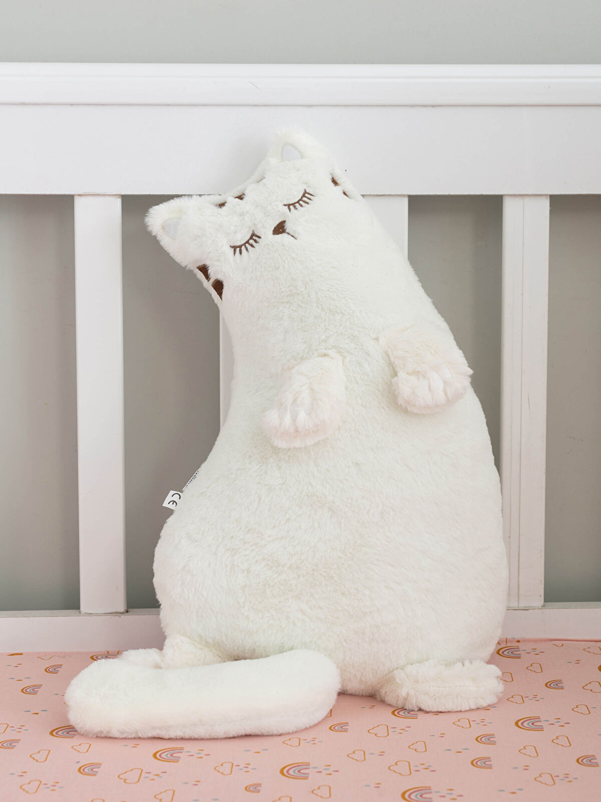 Nakış Detaylı Dolgulu Pelüş Bebek Kedi Kırlent 18x29x58 Cm