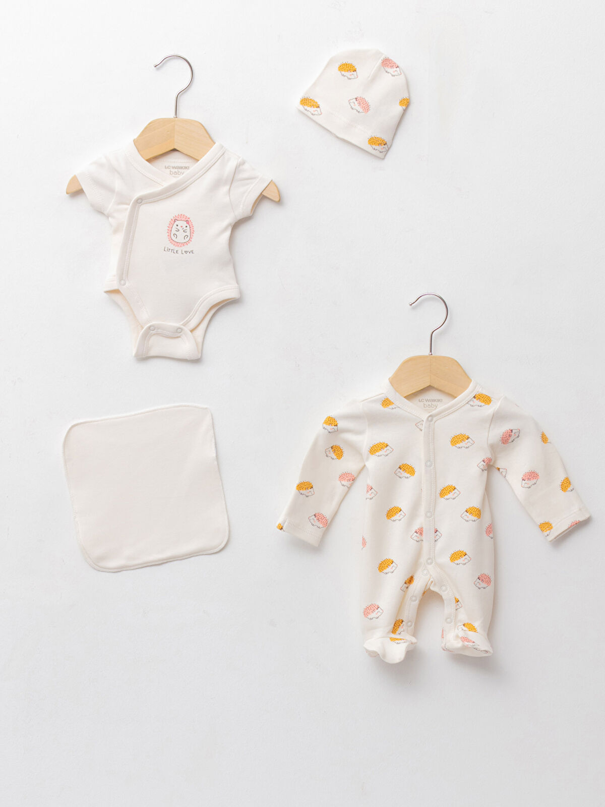 Baskılı Prematüre Kız Bebek Hastane Çıkış Seti