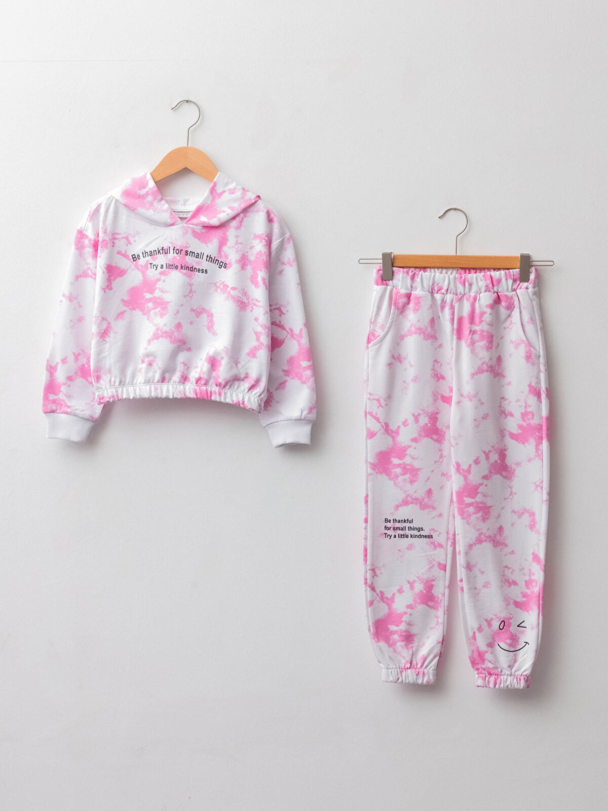 Kapüşonlu Baskılı Batik Desenli Uzun Kollu Kız Çocuk Sweatshirt ve Jogger Eşofman Altı