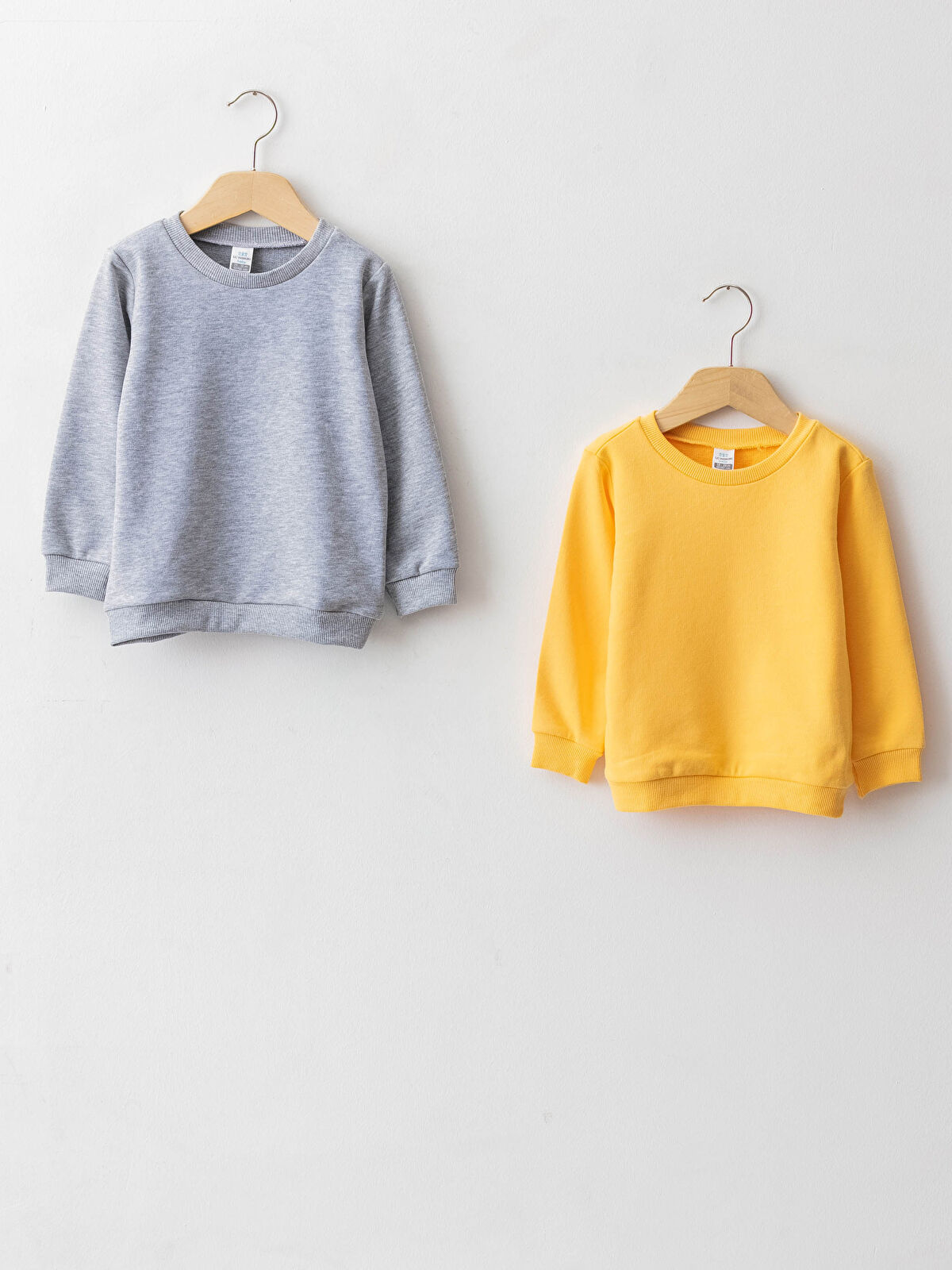 Bisiklet Yaka Uzun Kollu Basic Erkek Bebek Sweatshirt 2'li Bisiklet Yaka Uzun Kollu Basic Erkek Bebek Sweatshirt 2'li