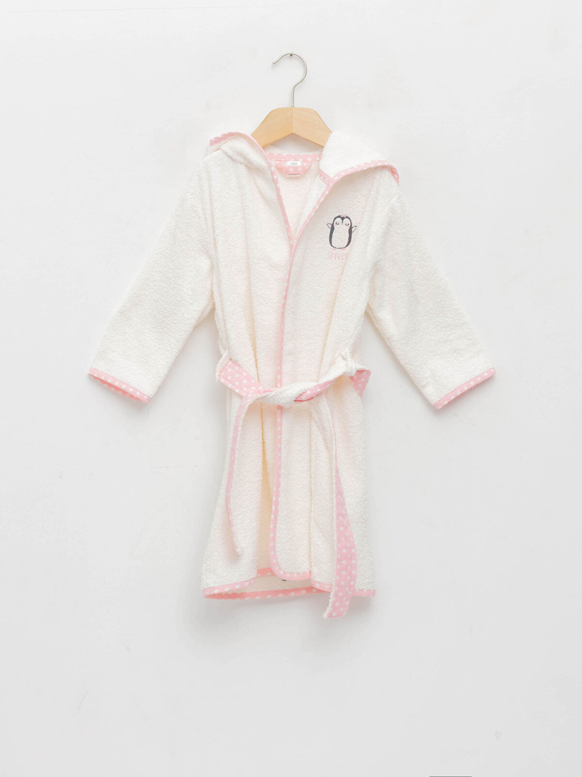 Kapüşonlu Uzun Kollu Nakış Detaylı Kız Bebek Bornoz