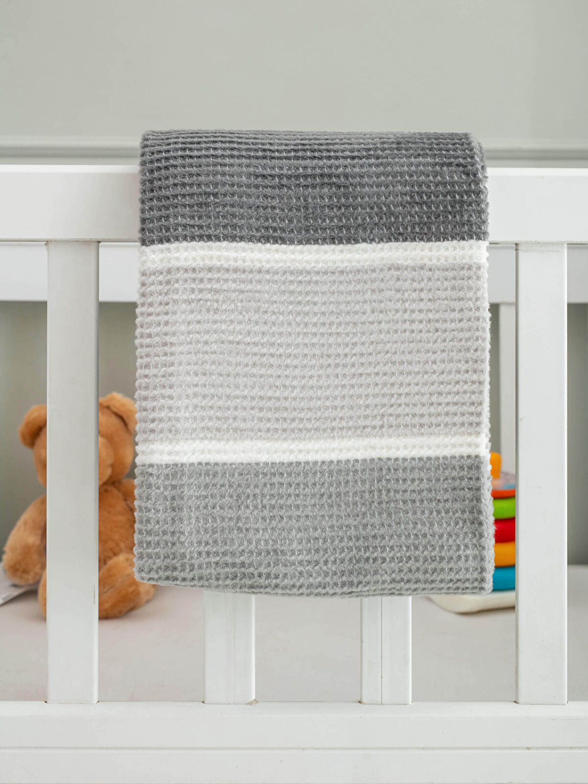 Çizgili Pamuklu Erkek Bebek Battaniye 100x120 Cm