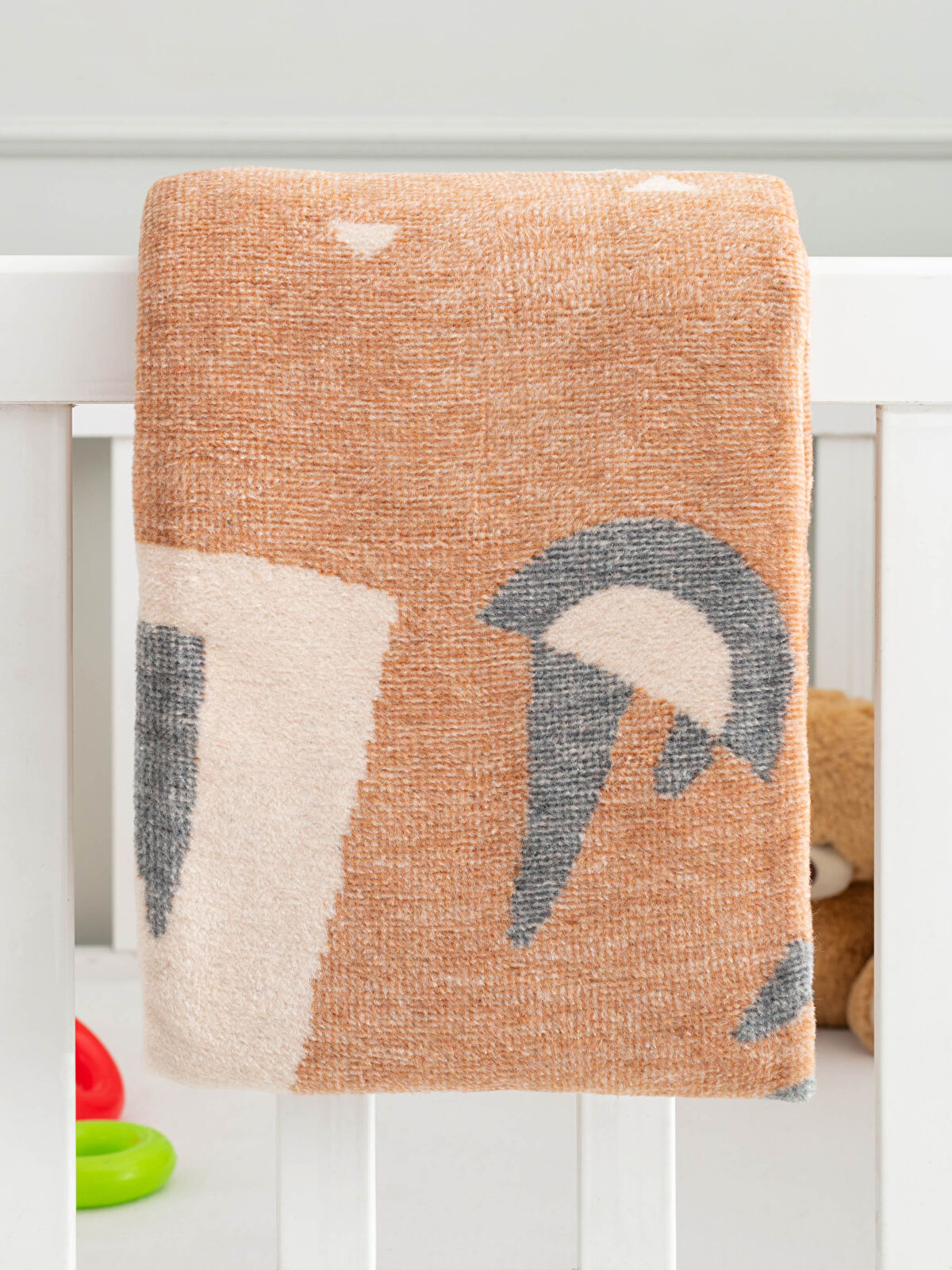 Aslan Desenli Pamuklu Bebek Battaniyesi 100x120 Cm